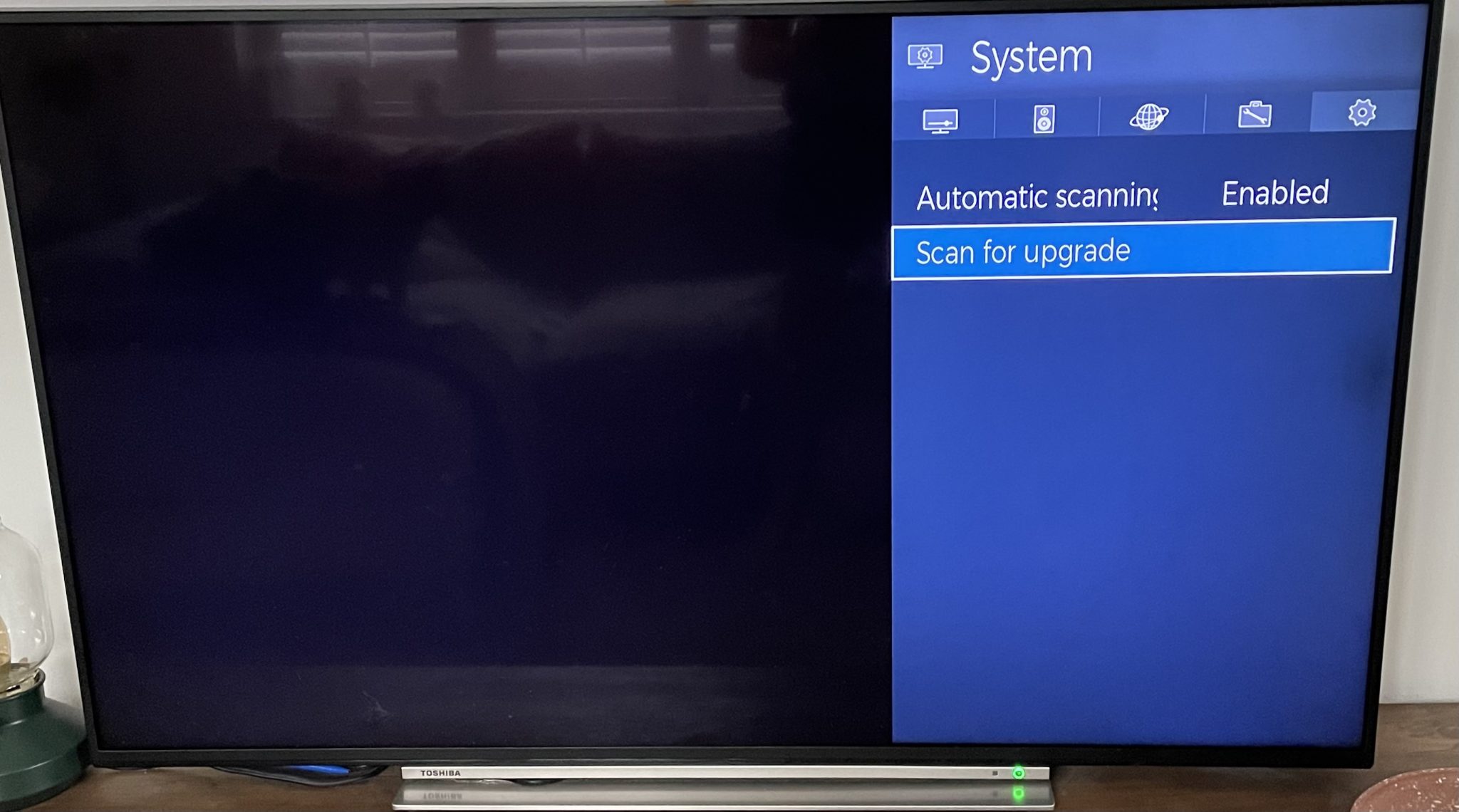 How To Fix Common Toshiba TV Sound Problems (Distortion & More) – Gear ...